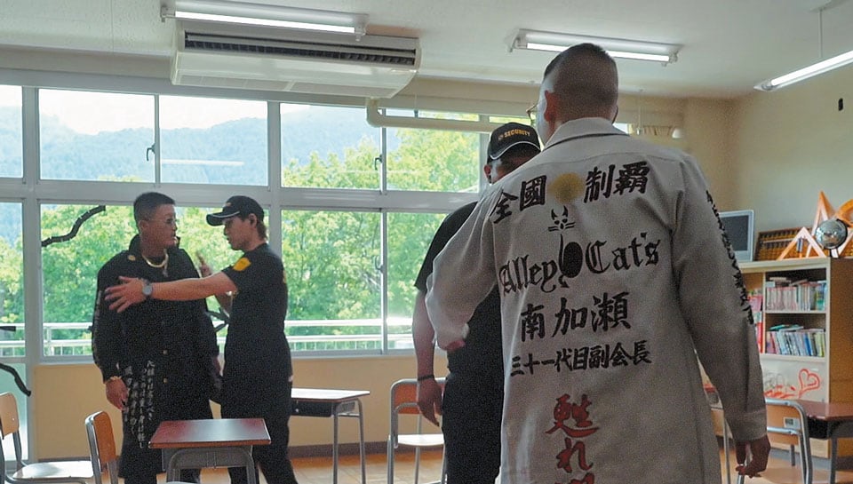 Dating shows evolve with ex-Yakuza, dieting elements