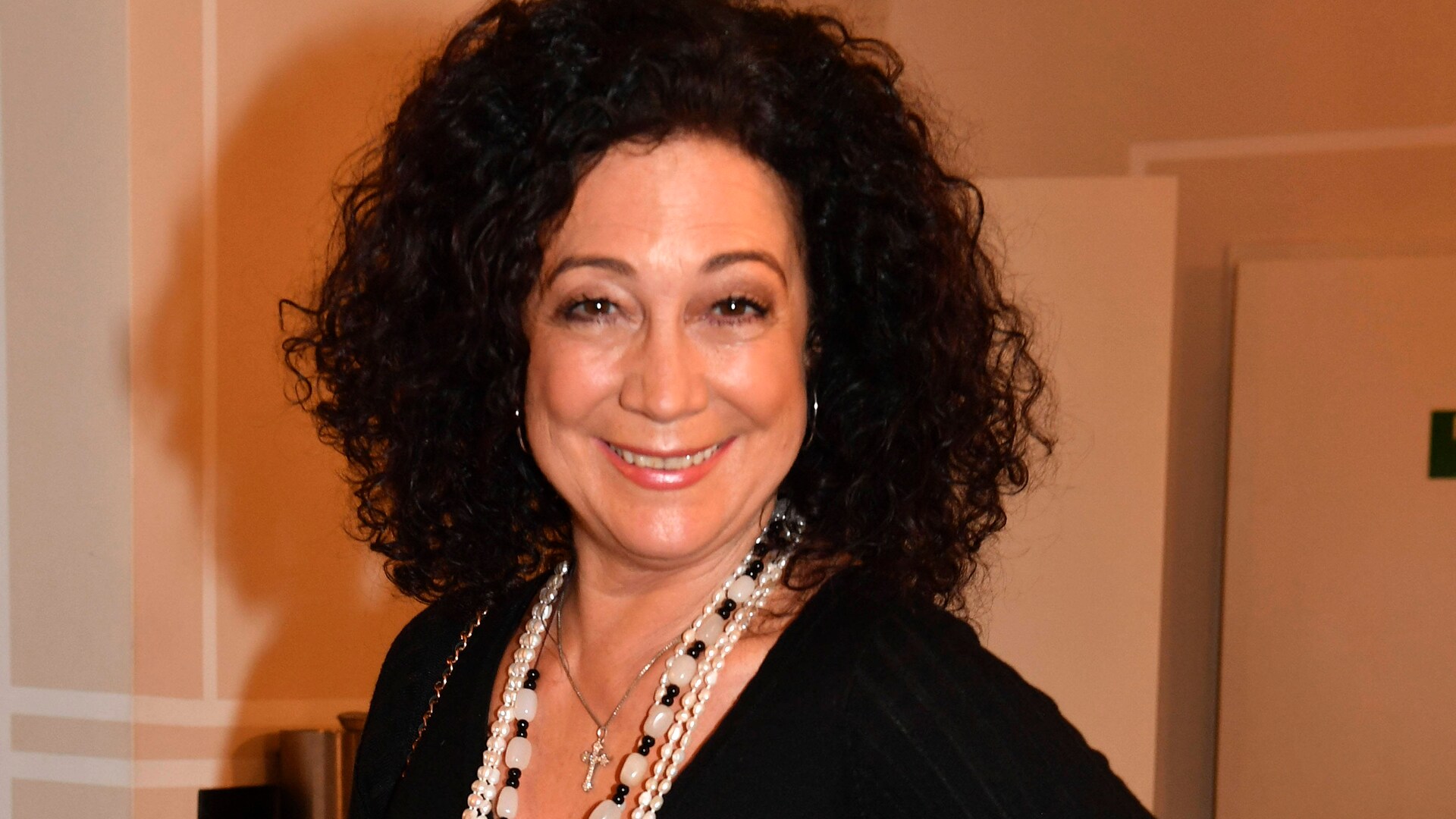 Kaum wiederzuerkennen: So sah "Traumschiff"-Schauspielerin Barbara ...