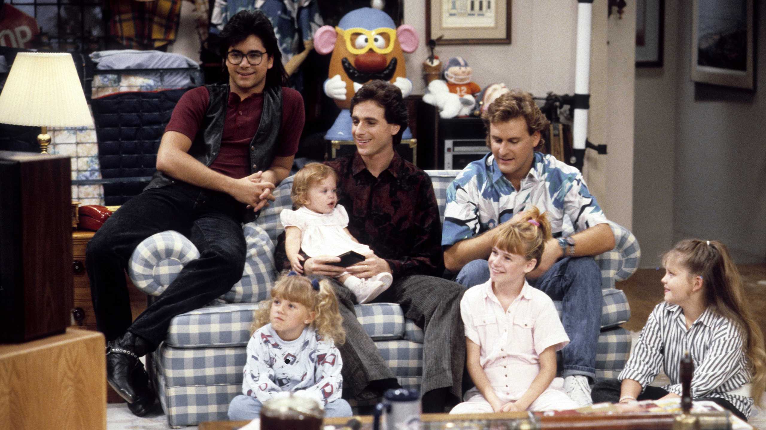 5 iconic TV shows initially trashed by critics & audiences