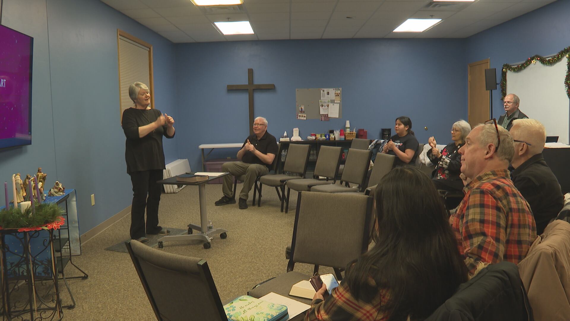As many celebrate with song, deaf Christians find Christmas joy in ...
