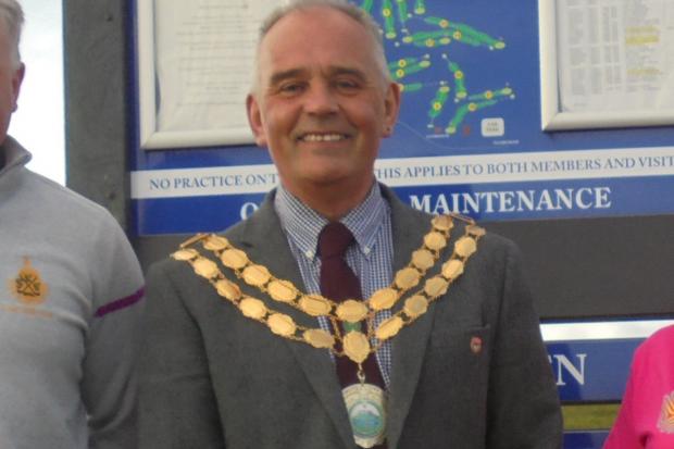 Debate over future of mayoral chain - after council quoted £6,000 for ...