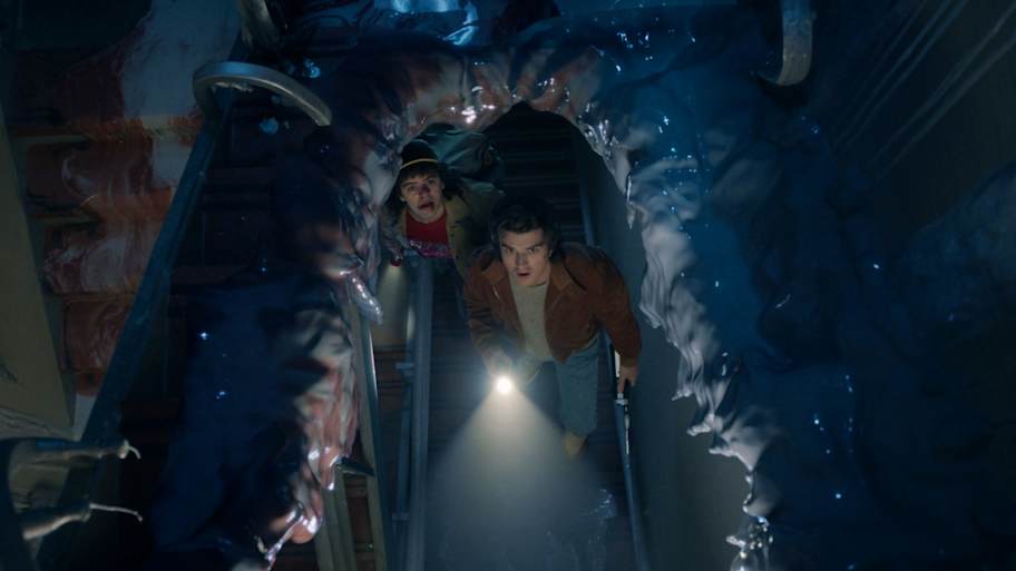 Stranger Things 5's melting walls are wildly confusing, yet ...