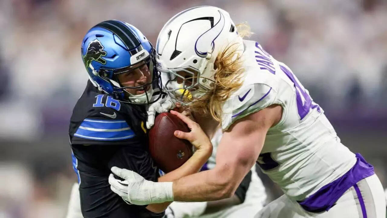 Detroit Lions knocked out of NFL playoff picture as Vikings defense ...