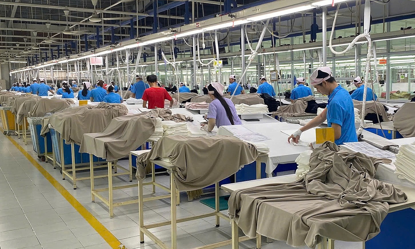 Korean-owned factory in HCMC to close days before Tet, leaving over ...