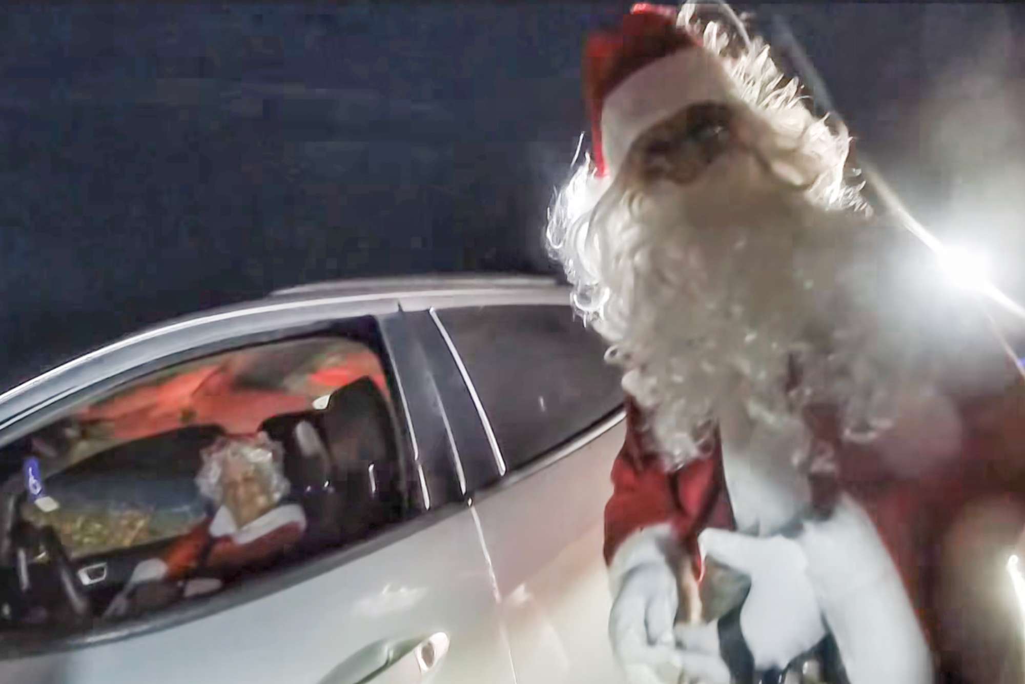 Santa Claus and Mrs. Claus pulled over for speeding in Ohio: 'Ho ho ...