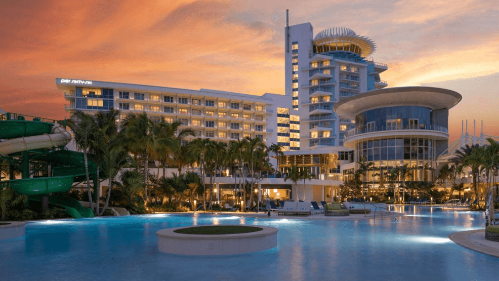 CNN New Year's Eve live with Anderson Cooper, Andy Cohen to showcase ...