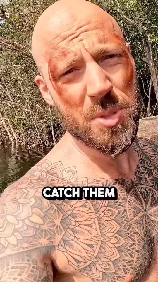 Piranha fishing with Amazon tribe