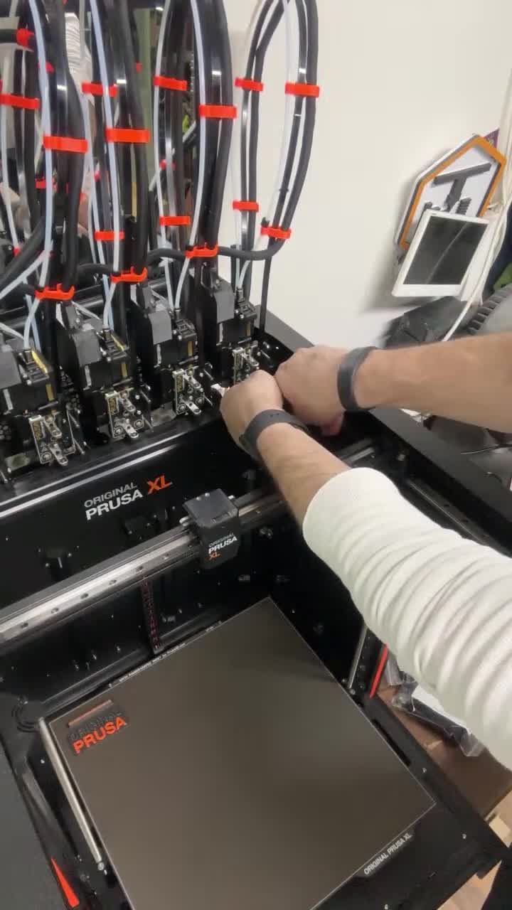 Prusa XL 5 tool head first print?