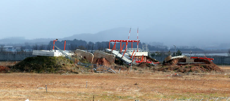 Bereaved families demand disaster truth at Muan Airport