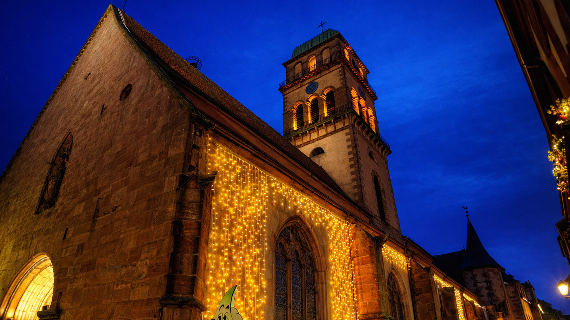Kaysersberg Christmas market: Peaceful evening walk (4K)