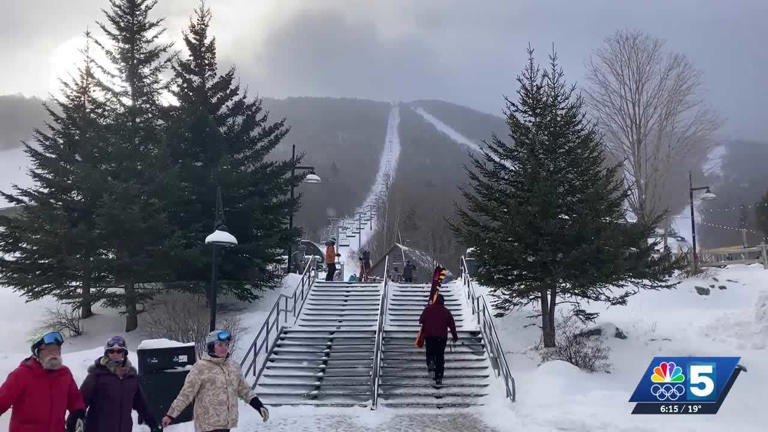 Vermont skiers take advantage of fresh powder and short lift lines on ...