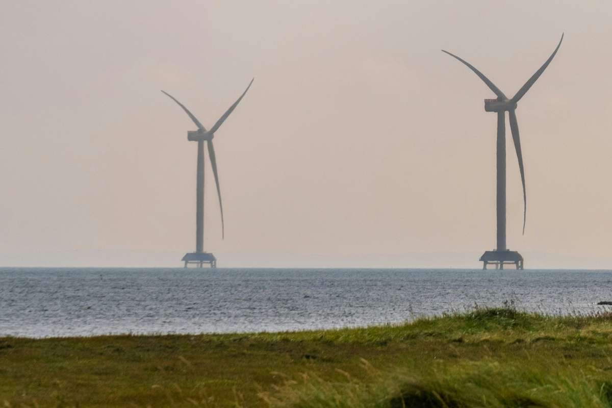 Trump sets up clash with New York governor after cancelling major wind ...