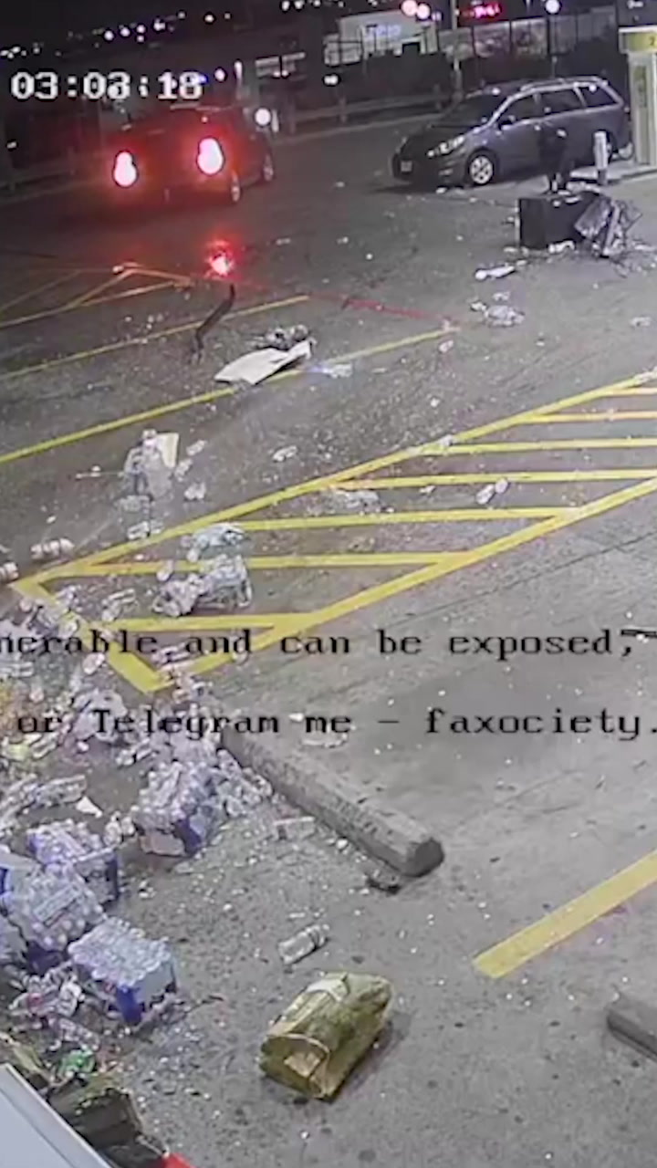 Insane CCTV footage shows bumbling thieves try and fail stealing money ...