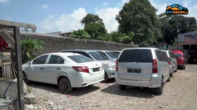 Makin miring, harga Daihatsu Xenia 2005 bekas tinggal segini