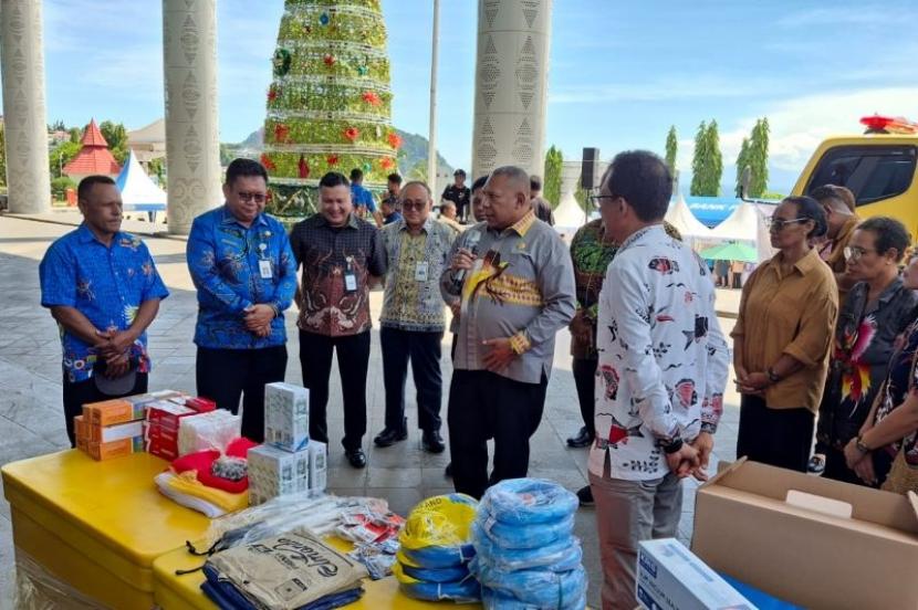 Pemprov Papua serahkan 34 paket bantuan perikanan pada 2025