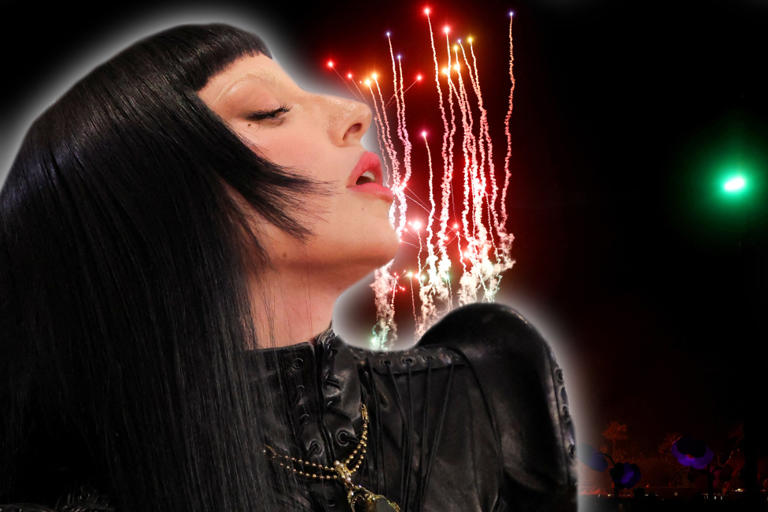 Lady Gaga takes mic glitch in stride during stunning Coachella performance