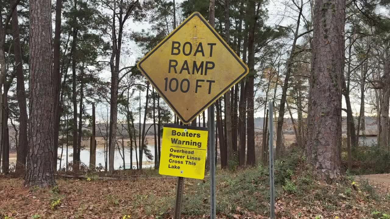 Community members pitch in for Kingtown boat ramp cleanup efforts