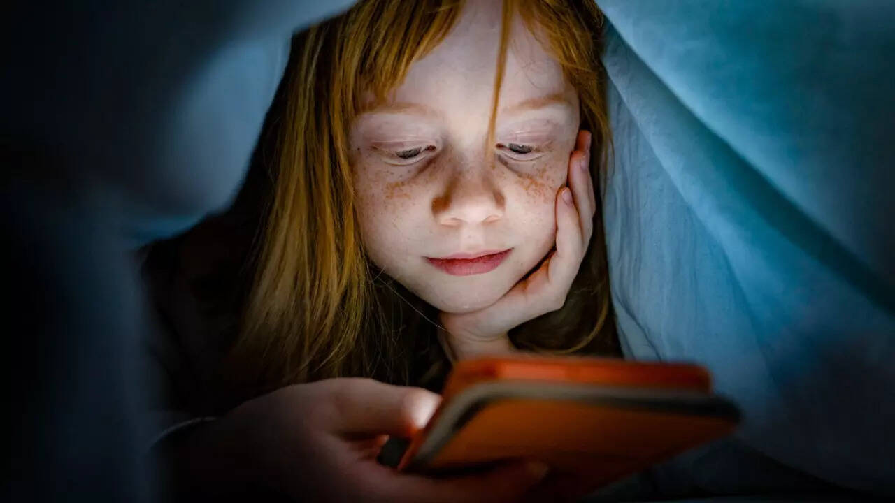 Kids and screens: What 2025 taught us about digital addiction