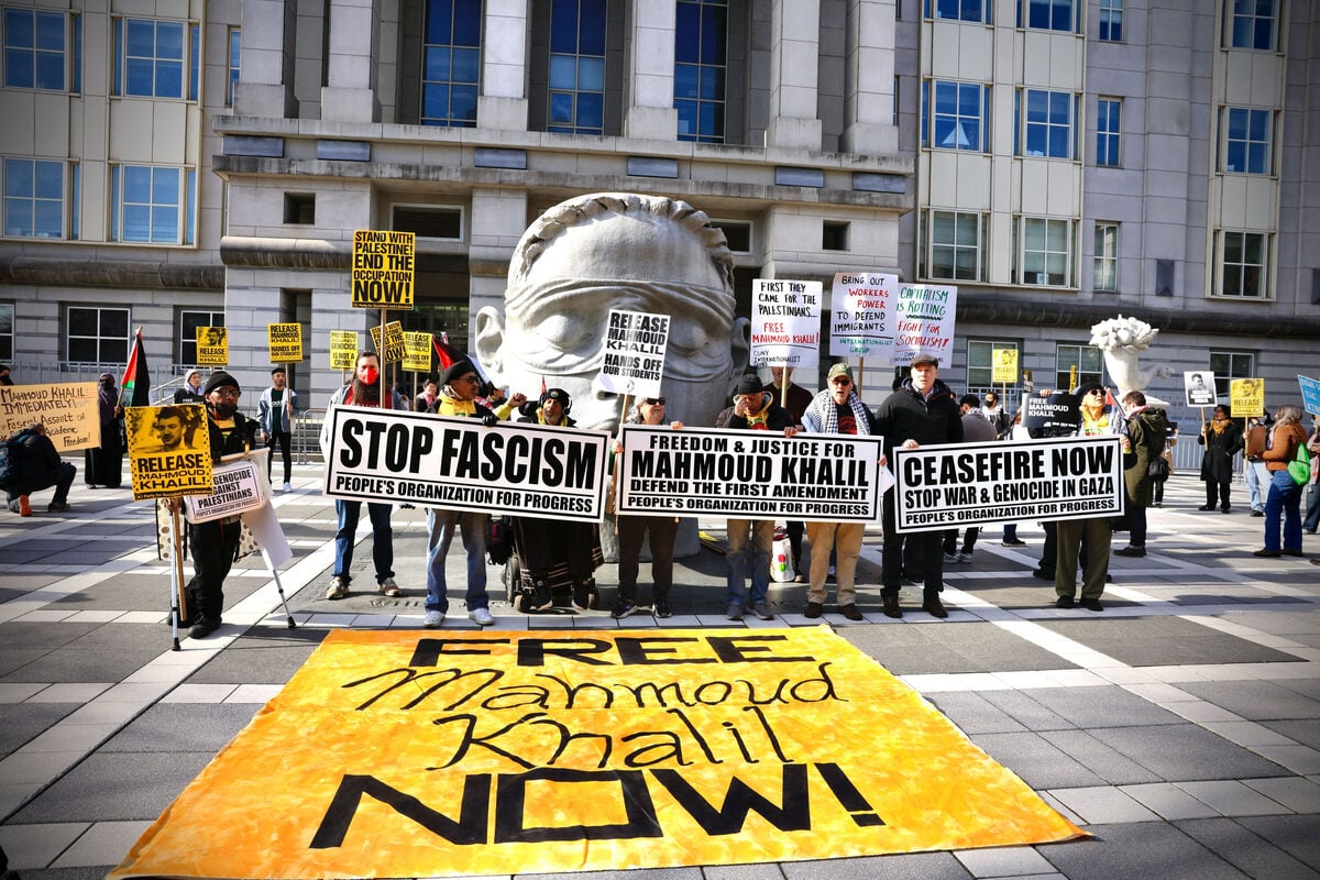 Mahmoud Khalil: Judge rules on whether US can deport pro-Palestinian ...