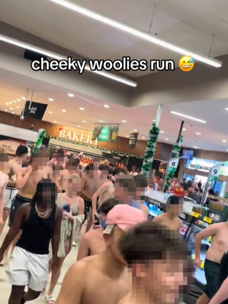 Teens released over Mordialloc beach assault