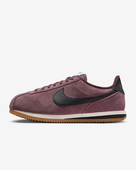 Nike se pasa el juego con las zapatillas en color vino tinto que le ...