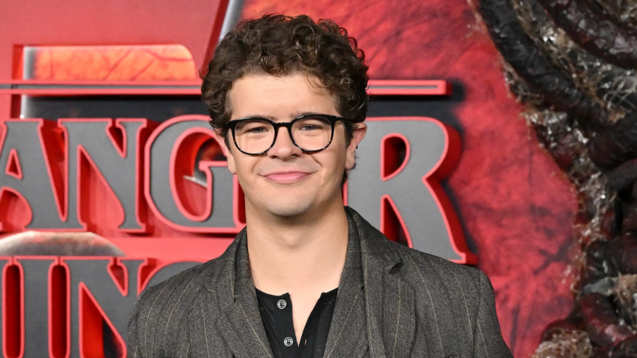 Stranger Things' Dustin Henderson's toothless smile is due to a rare ...