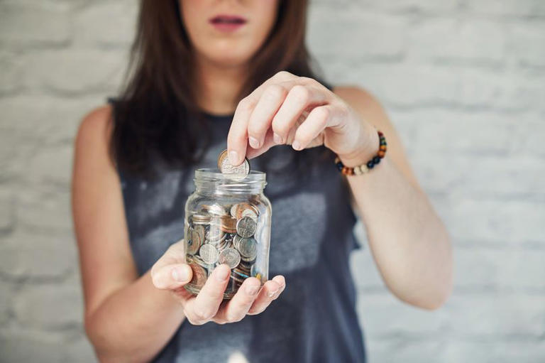 People urged to check €2 coins for rare detail that makes them worth a ...