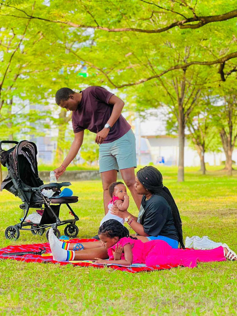 Kenyan man emotional to return home for the first time after 6 years ...
