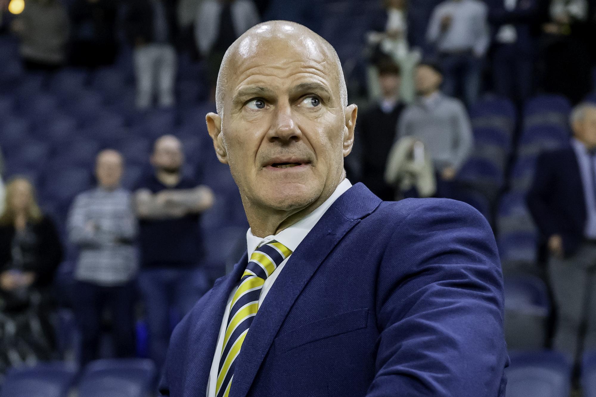 Leeds Rhinos boss Brad Arthur spells out demands ahead of Wakefield ...