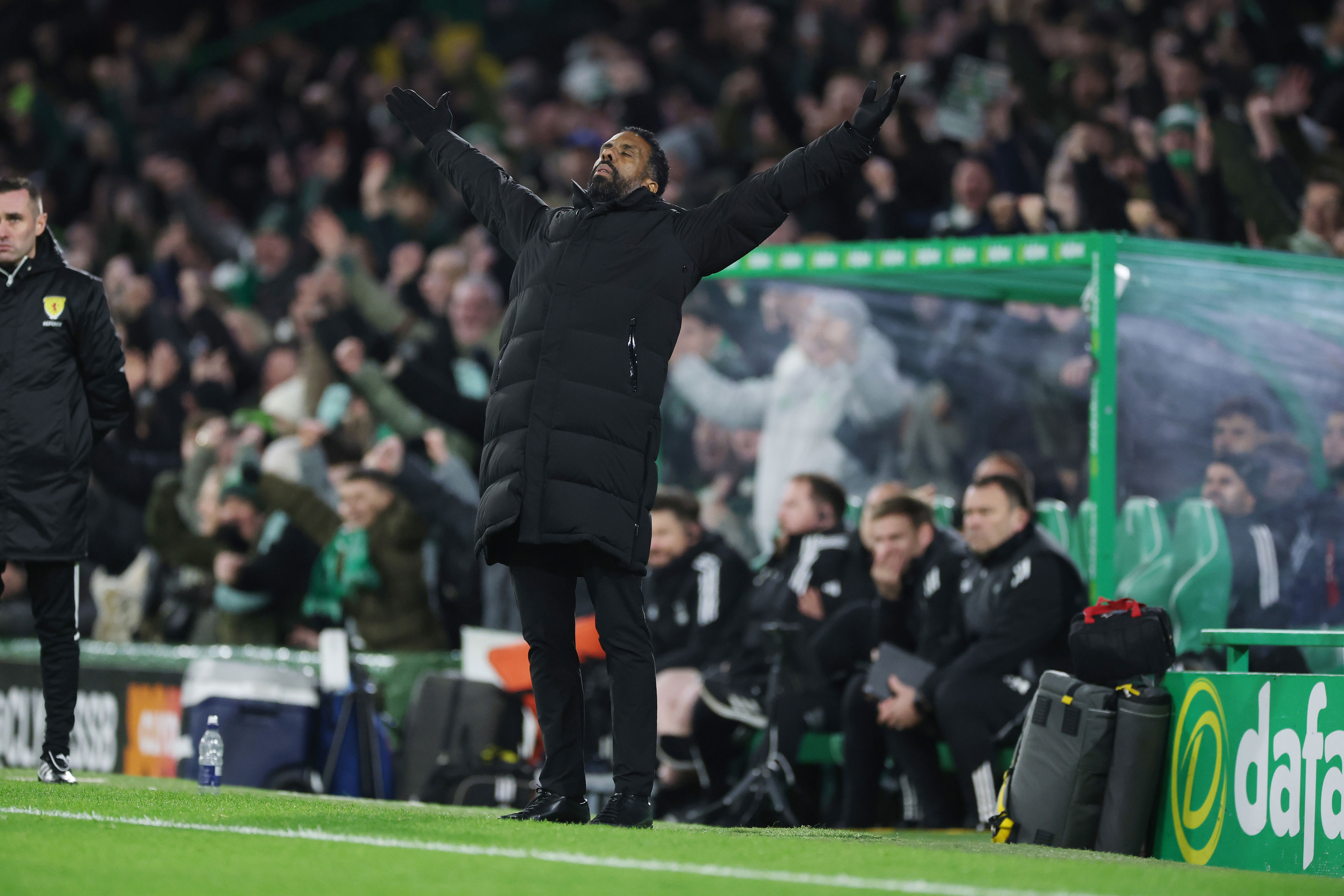 Celtic predicted XI vs Livingston: Verdict made on goalkeeping ...