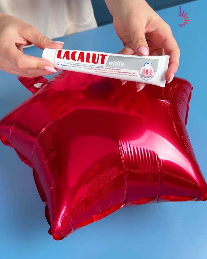 Painting fun on a balloon 🎨⭐