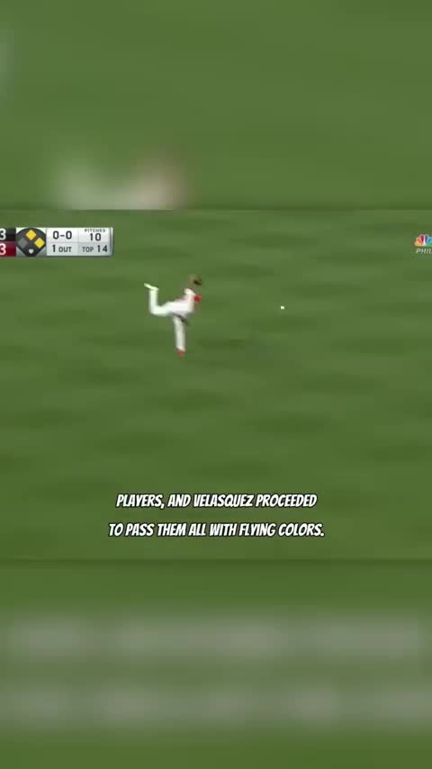 MLB pitcher makes three outstanding plays in left field