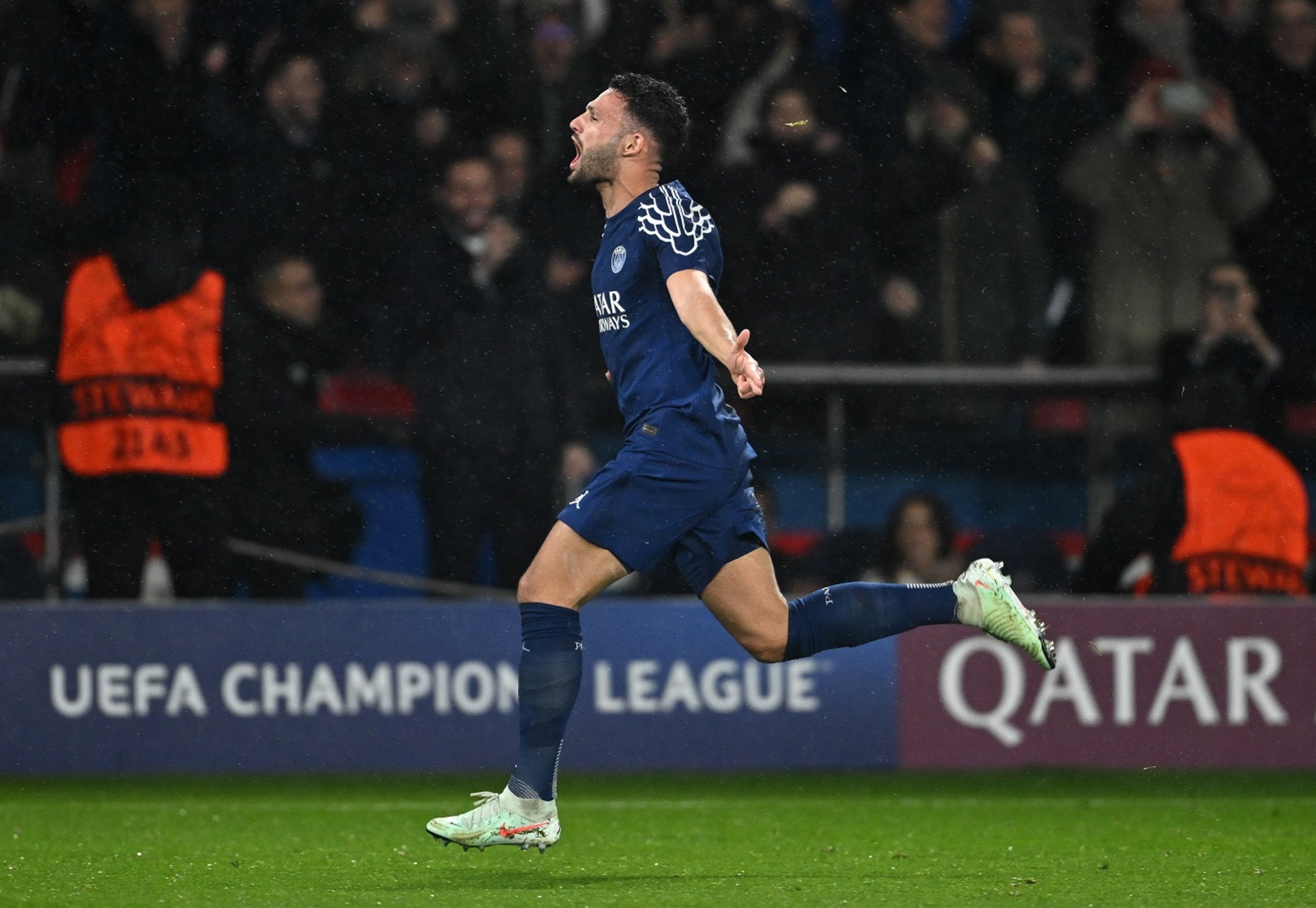 Sources: Liverpool consider six-month loan move to deal with Isak’s absence