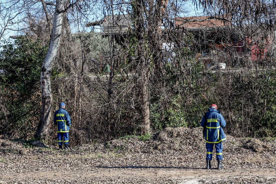 Συναγερμός στα Βαρδούσια: Μεγάλη επιχείρηση εντοπισμού τριών ορειβατών ...