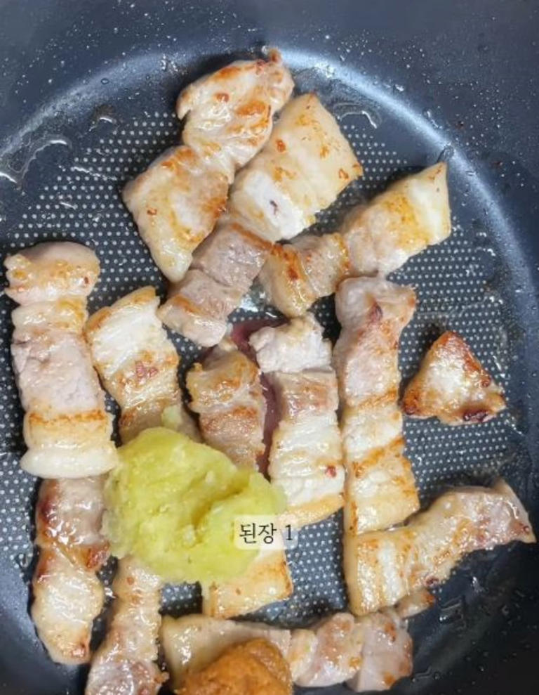 삼겹살에 '이것' 한 스푼 넣어보세요…금방 밥 한 그릇 뚝딱이네요