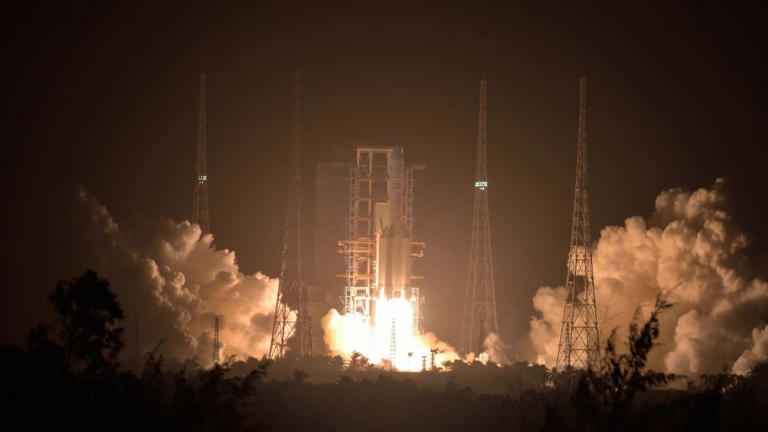 China fails second attempt at reusable rocket test, falling further ...