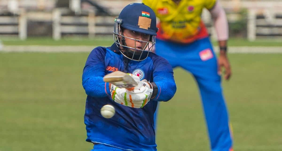 IPL's 14-year-old prodigy receives highest civilian award