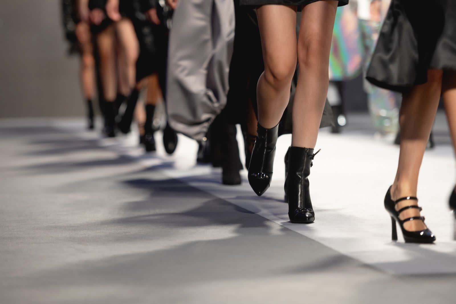 Goodbye minimalism: fashion’s 2026 codes turn spectacular