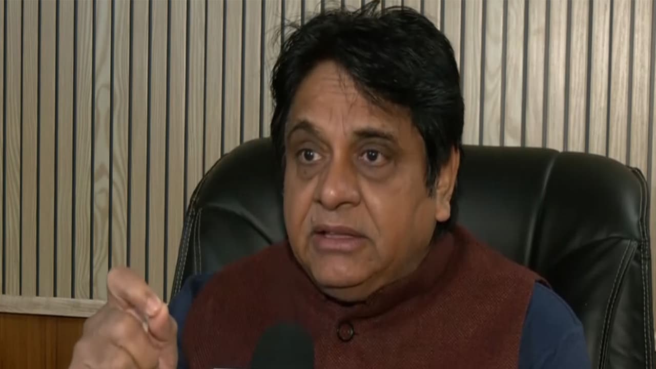 Don't politicise Bangladesh Hindu attacks, unite for protest: RLD leader