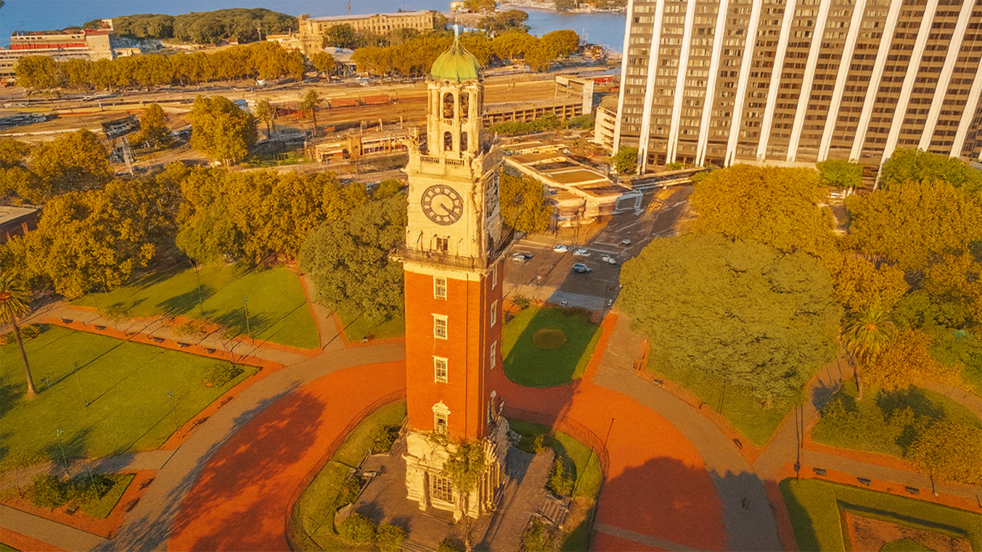 Torre Monumental: el reloj emblemático de Buenos Aires