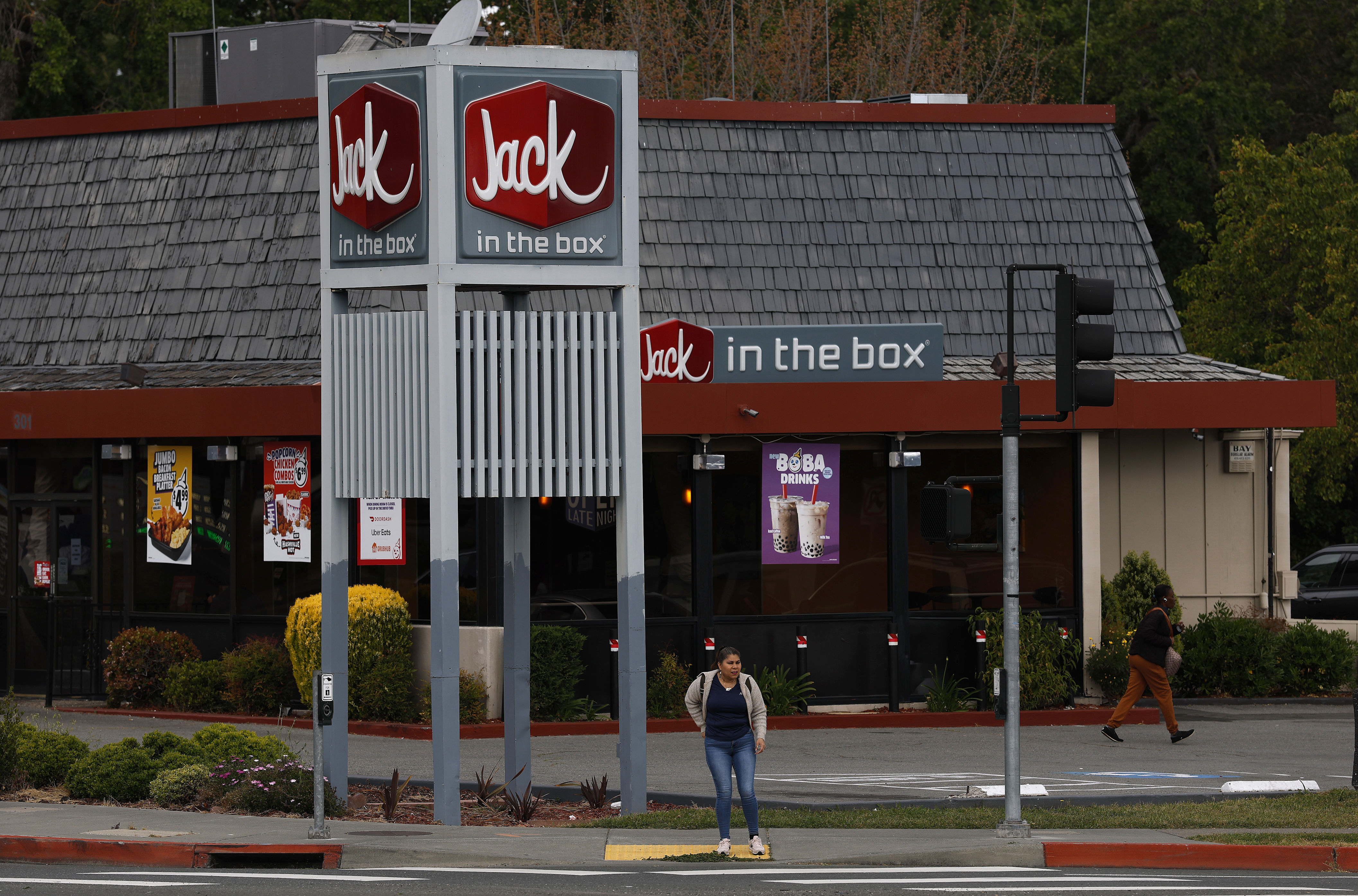 Fast food giant Jack in the Box set to close dozens of restaurants