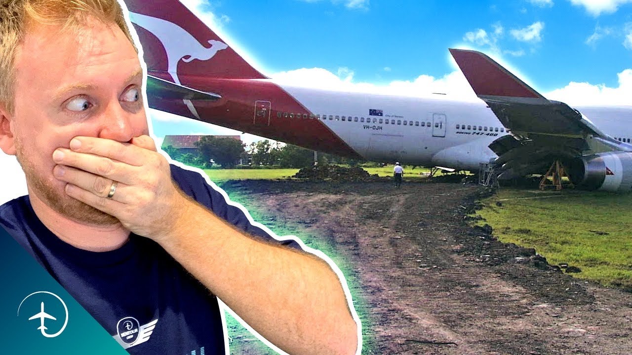 Watch the second this plane starts sliding on a wet runway