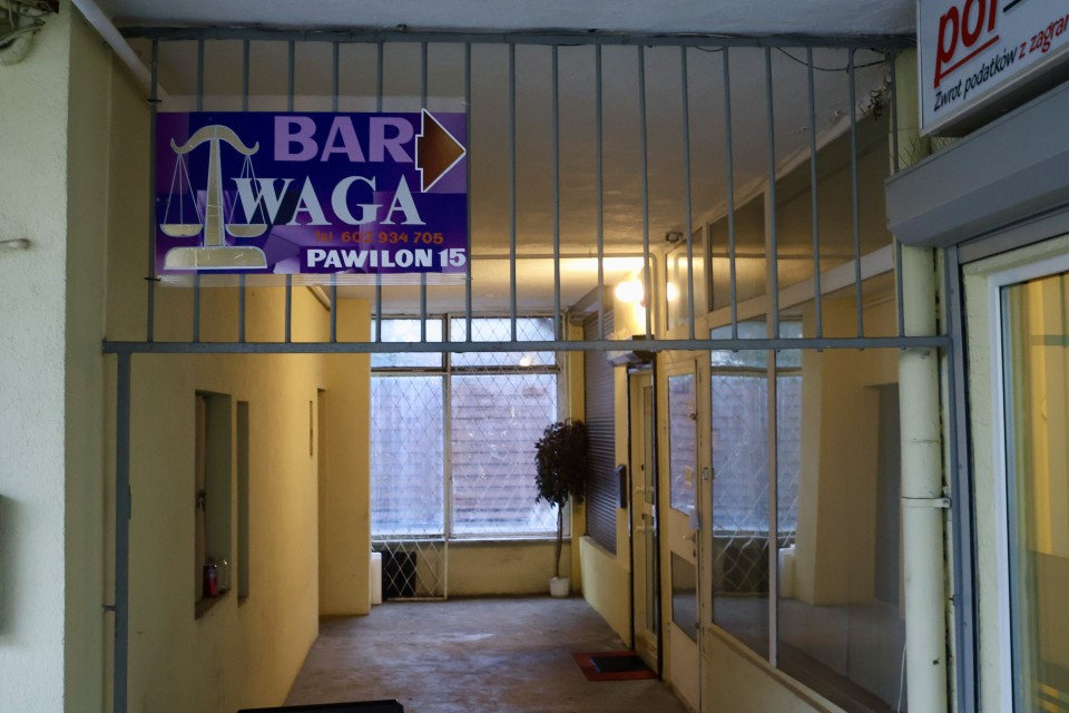 W tym miejscu w Warszawie obiad smakuje inaczej. Kulinarna perełka ...