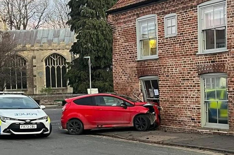 'It wasn't the greatest Christmas' says pub owners after car crashes ...