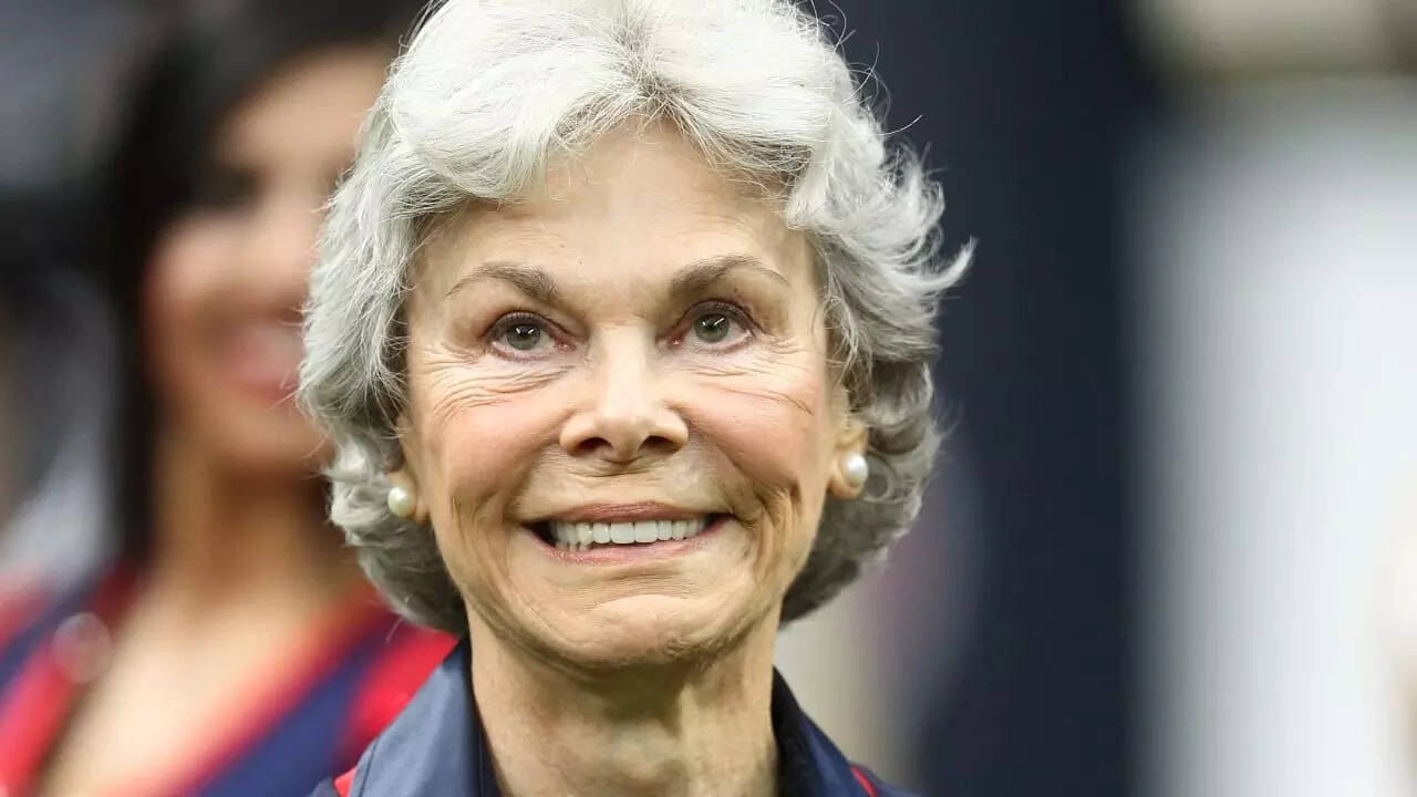 Who Janice McNair is and how control of the Houston Texans shifted ...