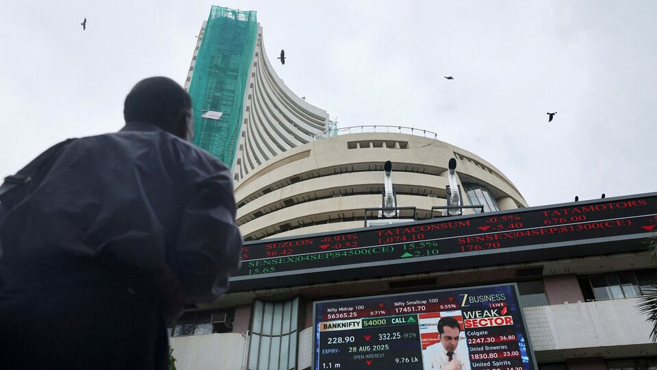 Pulse of the street: Indian equities snap losing streak amid year-end lull