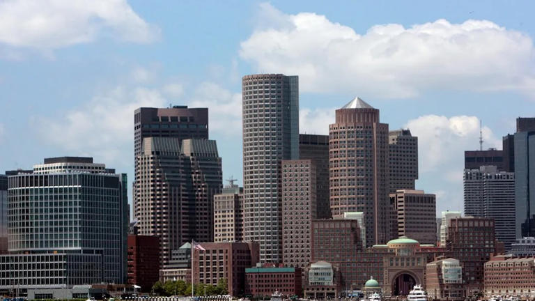 6 states millionaires are quietly leaving, according to IRS data