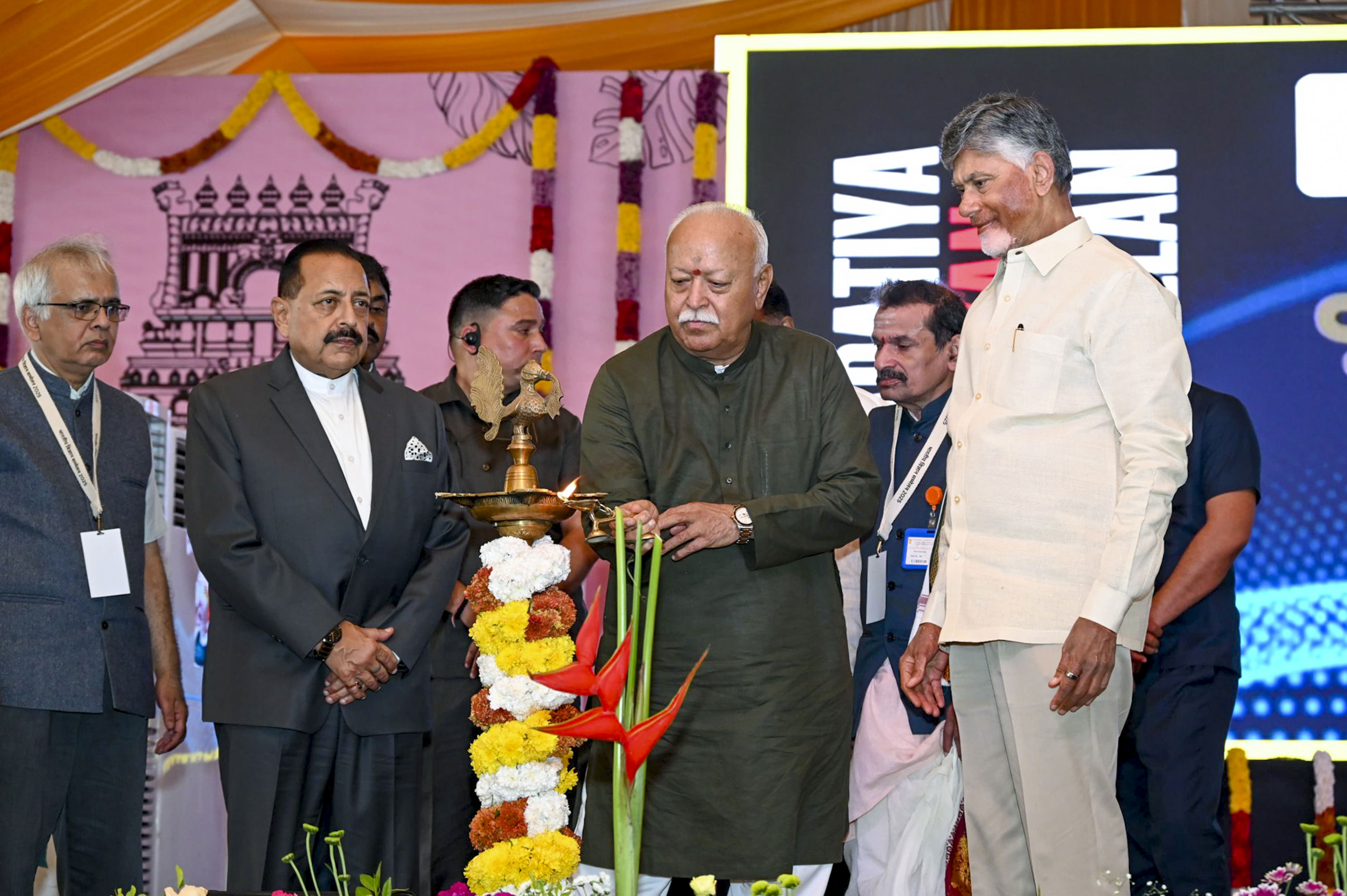 No conflict between science and dharma: RSS chief Mohan Bhagwat