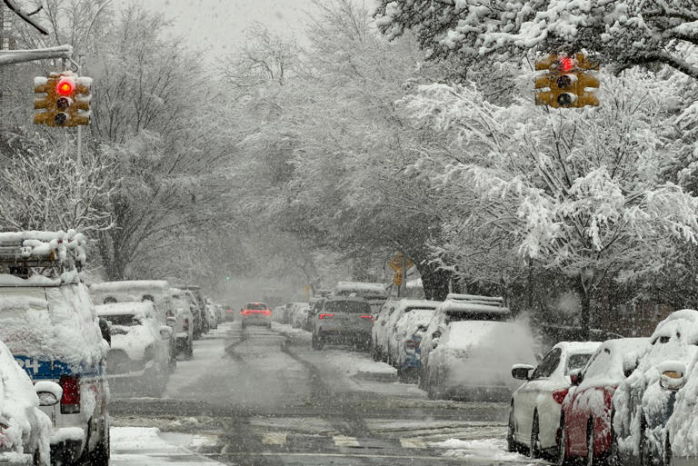 Winter weather alerts issued for over 60 million as Big Apple could see ...