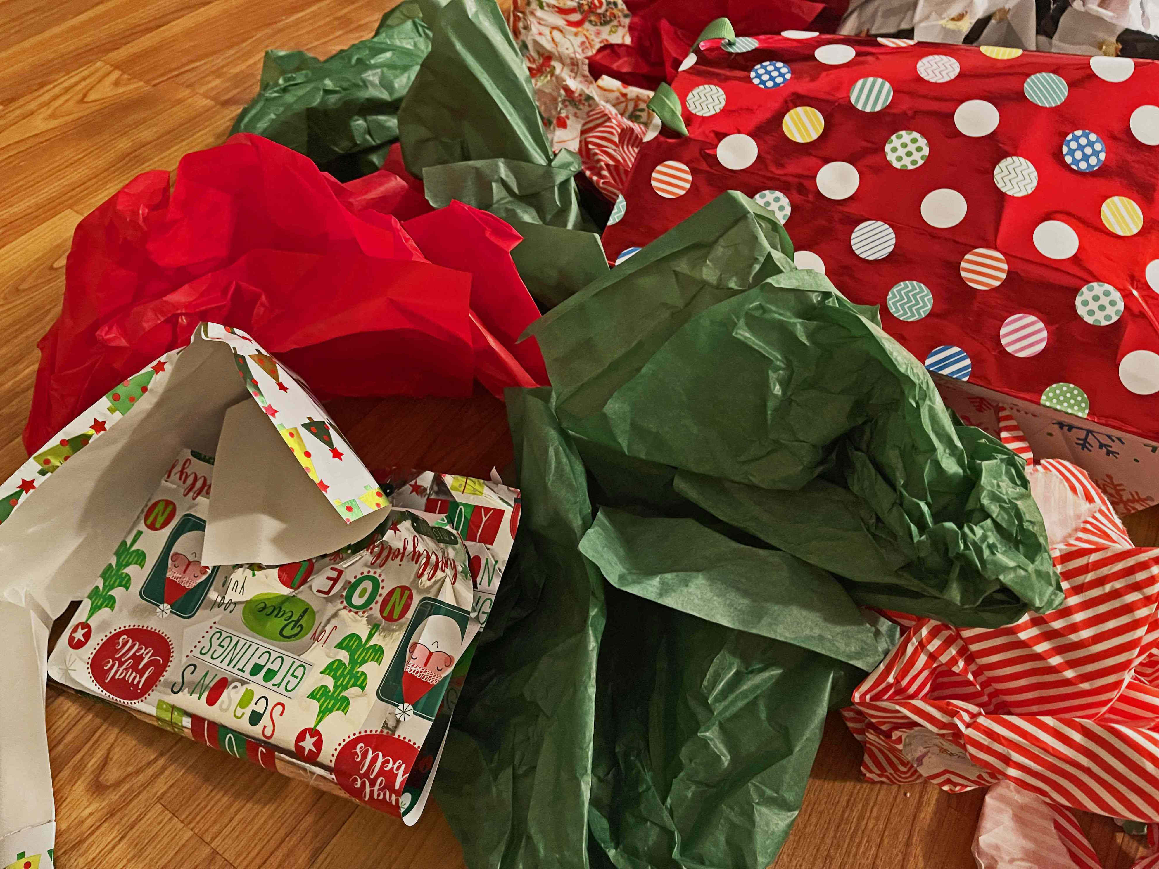 8 surprising uses for leftover tissue paper
